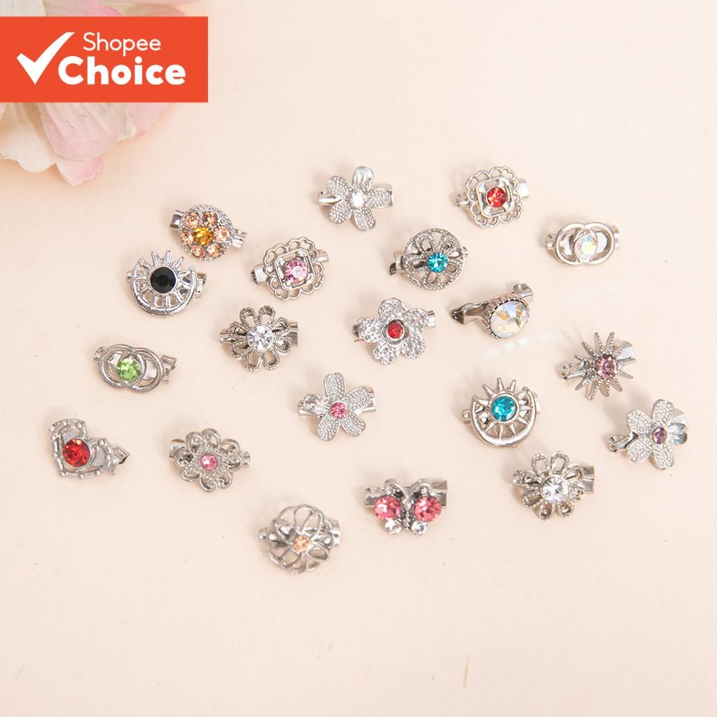 Cute Baby Brooches Randomly Designed Styles for Infants Fun Fashion ...