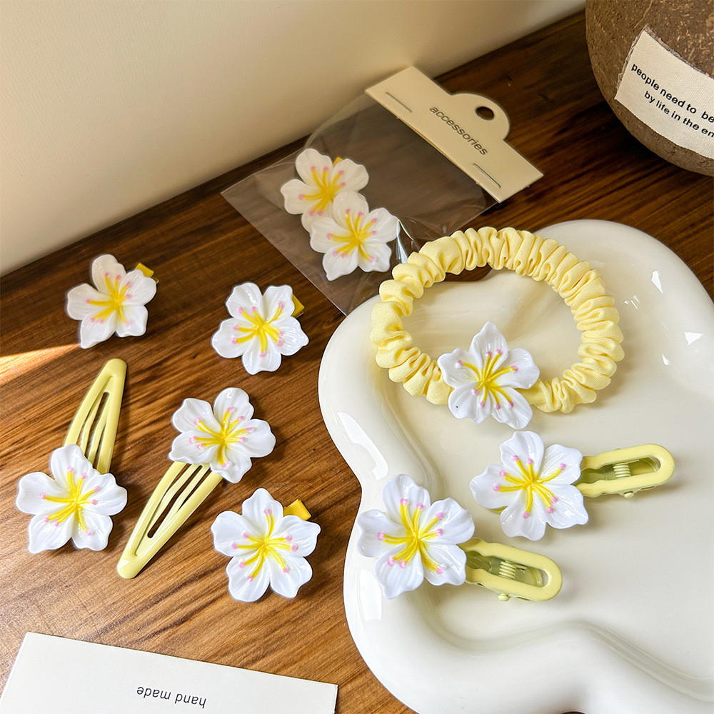 Produk baru # Klip Rambut Plumeria 2024 Aksesori Rambut Baharu Klip ...