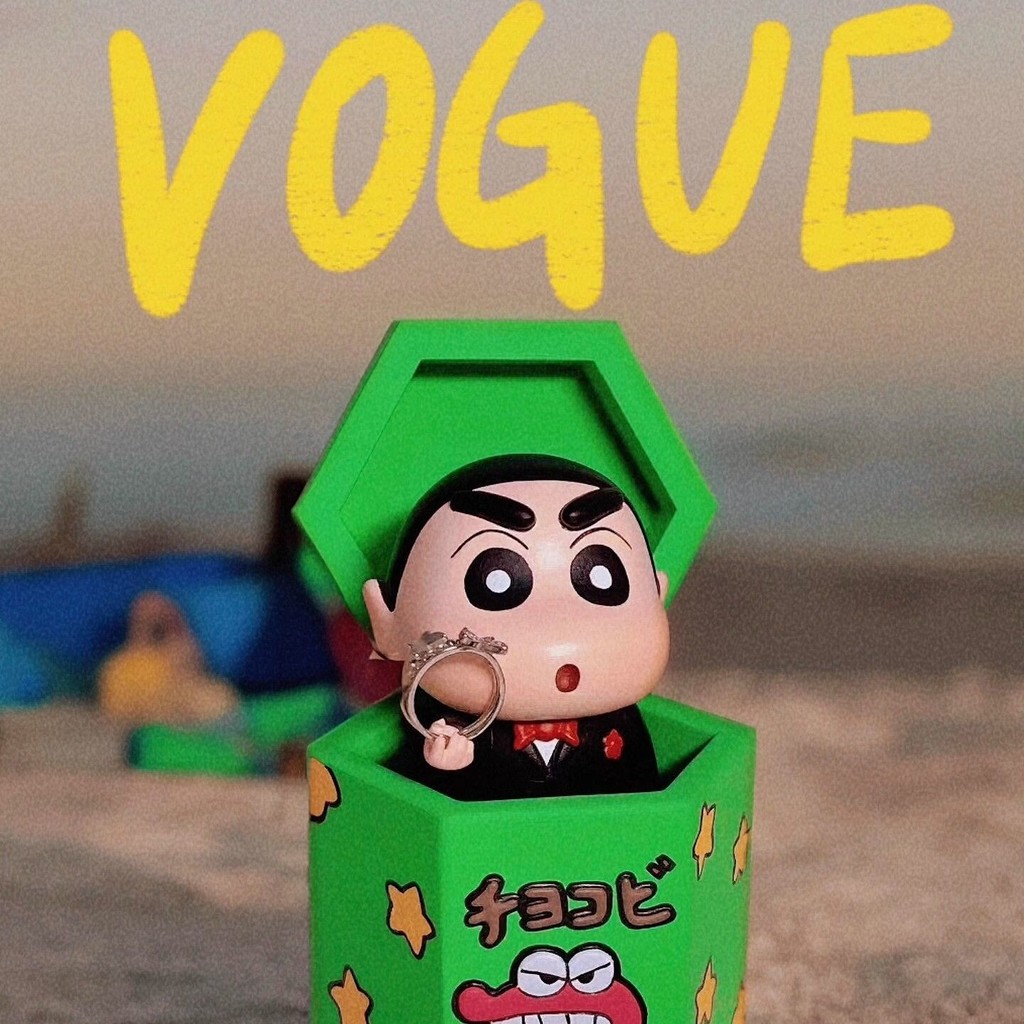 ReadyStock] Crayon Shin-chan Proposal Shin-chan Figure Shin-chan toys蠟筆 ...