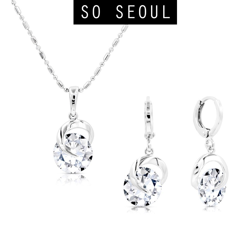 SO SEOUL Calista Twisted Round Diamond Simulant Zircon Hoop Earrings ...