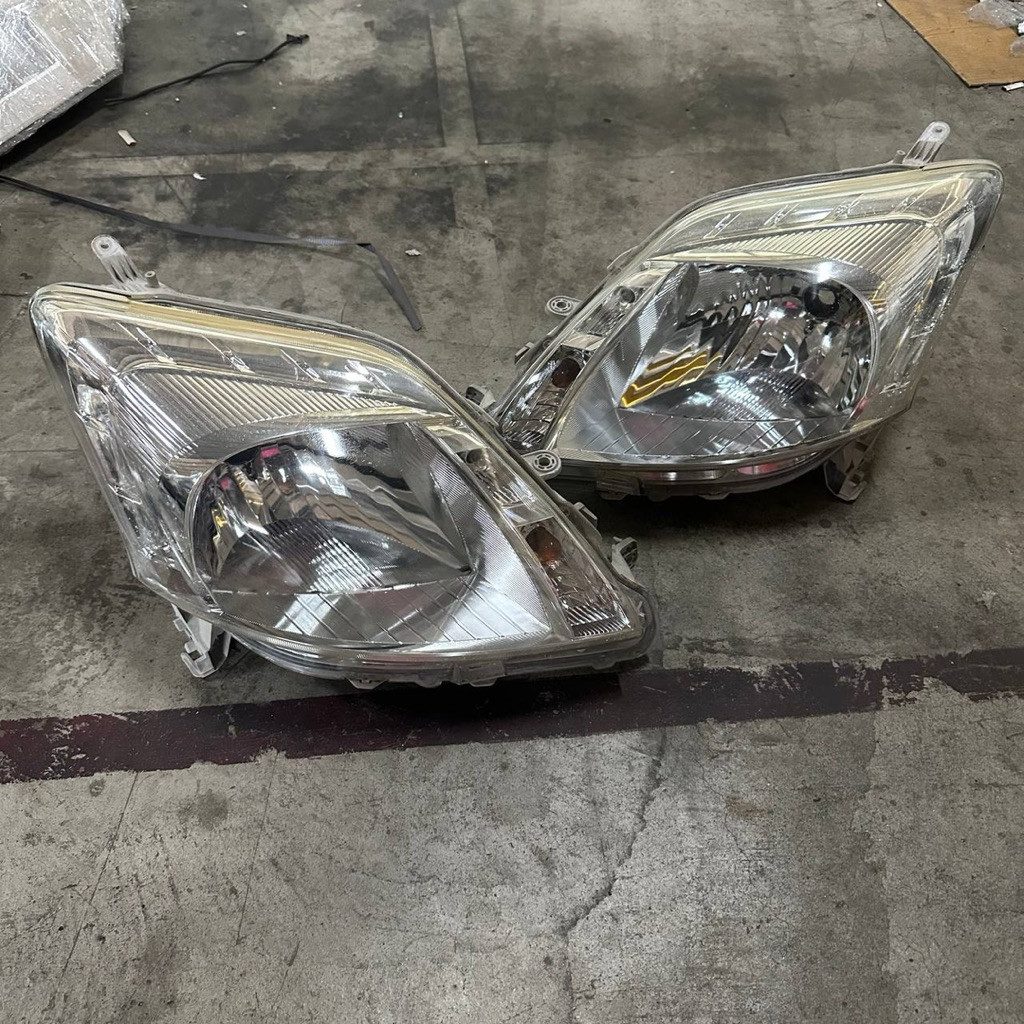 TOYOTA PASSO SETTE BOON LUMINAS M502G HEADLAMP IMPORTED FROM JAPAN USED ...