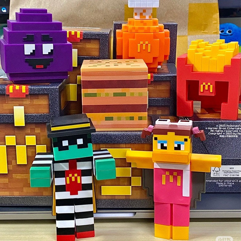 2025 McDonalds Minecraft Mcdo Happy Meal Toys A Minecraft Movie