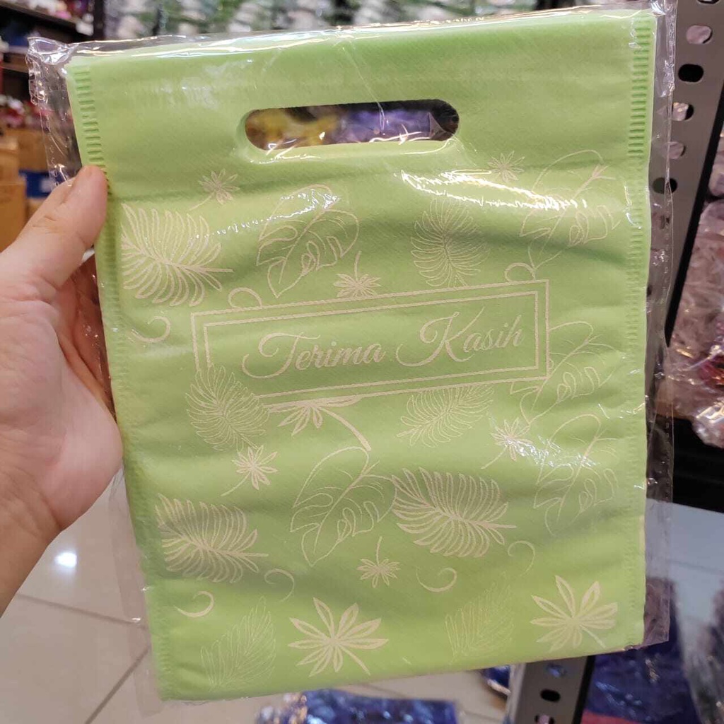 100pcs Beg Kain Beg Goodies Non-Woven Bag Beg Goodies Murah Gift Bag ...