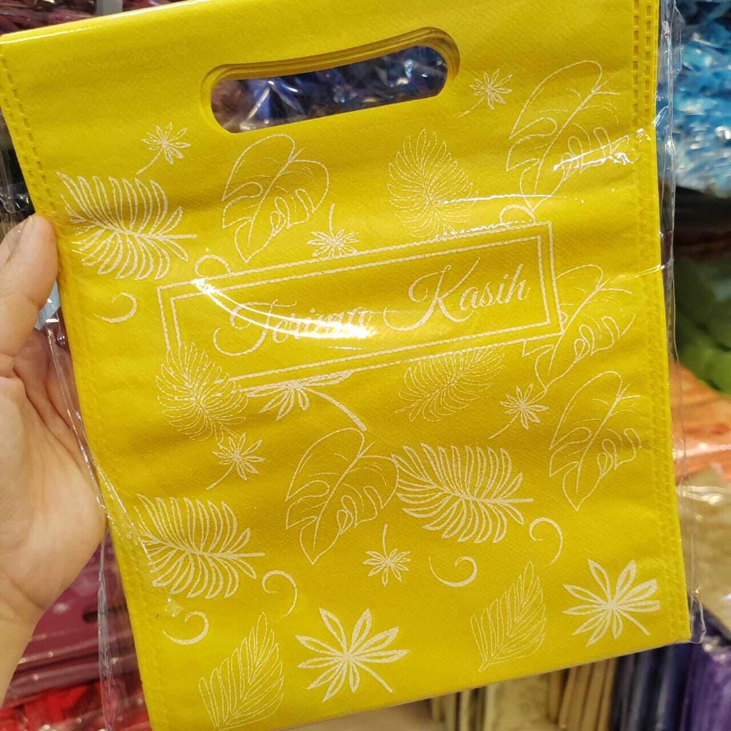 100pcs Beg Kain Beg Goodies Non-Woven Bag Beg Goodies Murah Gift Bag ...