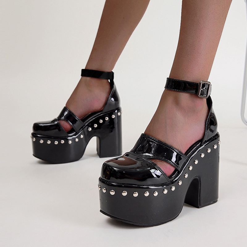 Rivet Black Gothic Style Women Heeled Shoes Chunky Heels Hot INS Cool ...