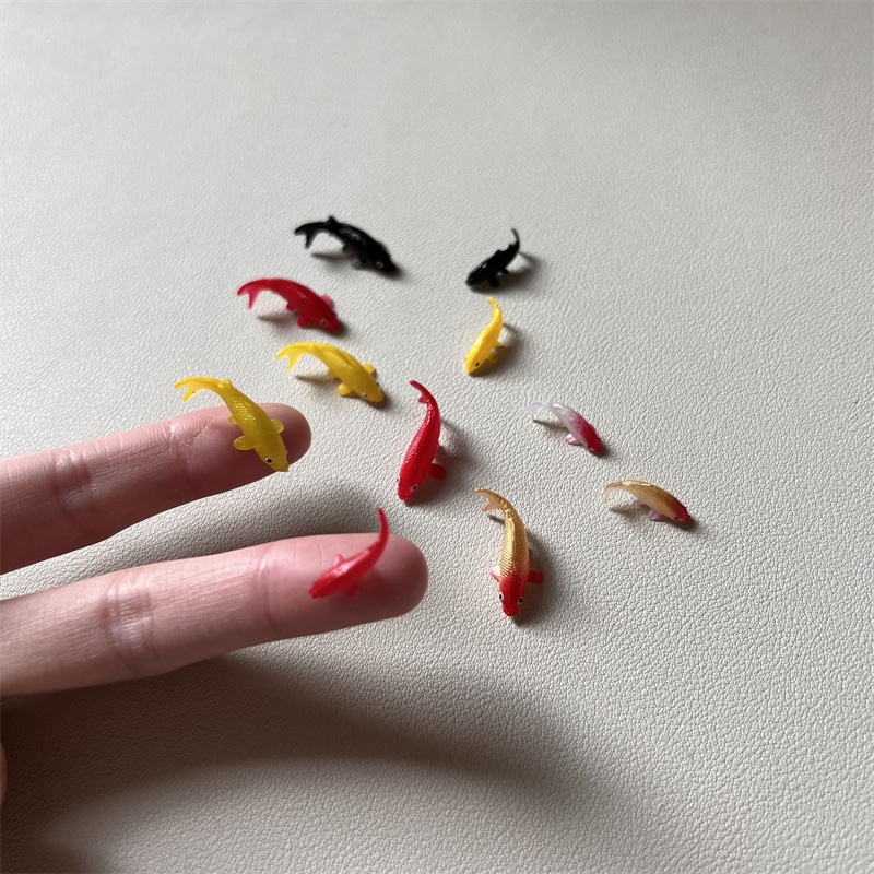5pcs Miniature Koi Fishes Realistic Mini Carp Goldfish Figurines Koi ...