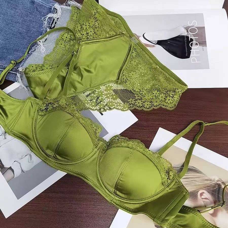COQIReady Stock Women's Small Chest Gathering Push-Up Wired Bra Anti ...
