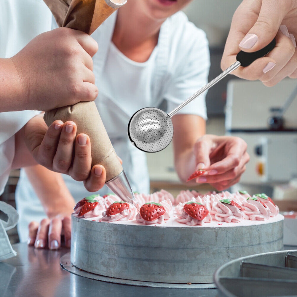 Flour Duster for Baking, One-Handed Operation, 304 Stainless Steel ...