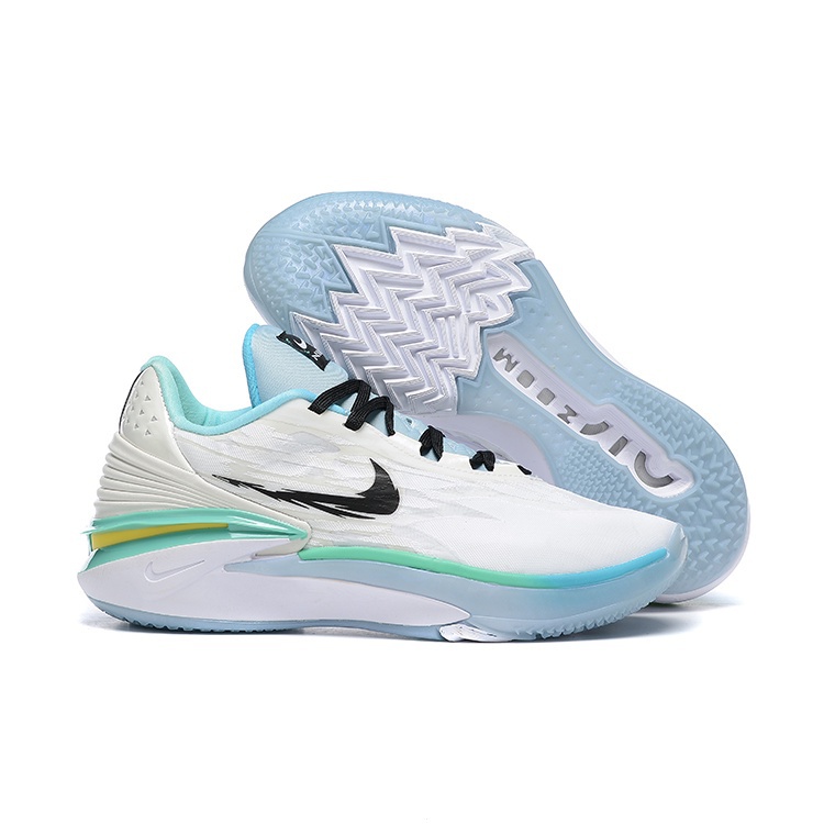 Nike Air Zoom GT Cut 2 Practical padded basketball shoes with a built ...