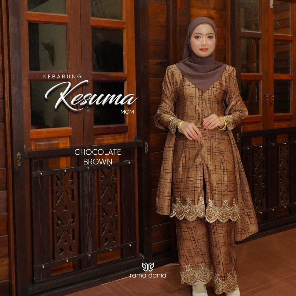 KEBARUNG KESUMA SERTA KERUBUNG GAYA TRADISIONAL KLASIK (MOMS) | Shopee ...