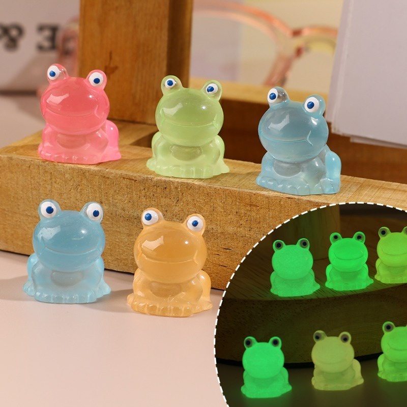 1Pc Cartoon Home Decor Car Ornament / Mini Luminous Frog Resin ...