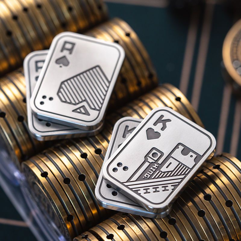 Poker Pop Coin EDC Fingertip Metal Push Card Coin AK Metal Gyro Toy ...