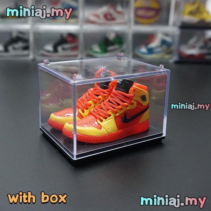 1/6 mini sneaker model ABS creative cute basketball shoe model suitable ...
