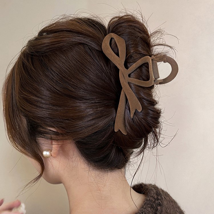 【Magpie】Streamer Velvet Hair Clip 2023 New Autumn and Winter Shark Clip ...