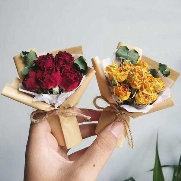 love box birthday gift for best friend girl Karangan bunga kering retro ...