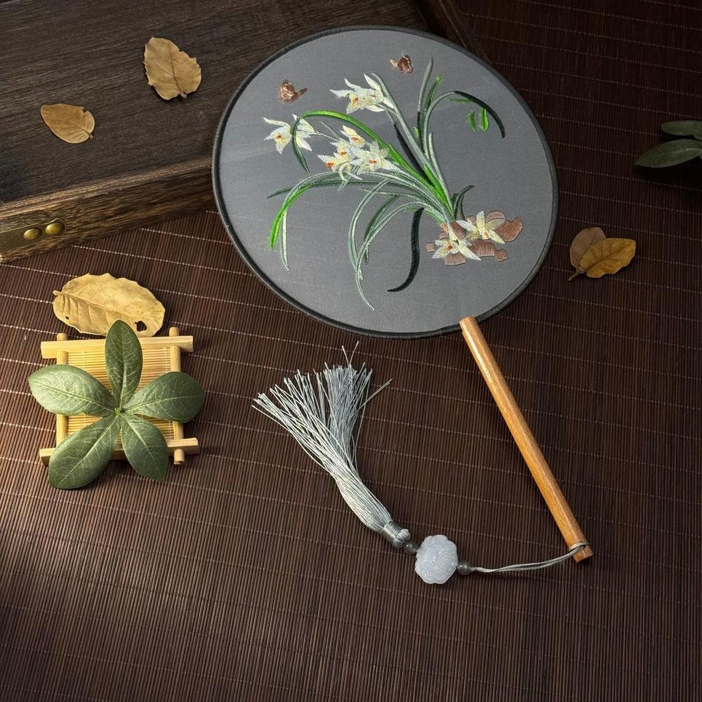 Chinese Fan Embroidery Hand Circular Fan, China Han Ancient Dance ...