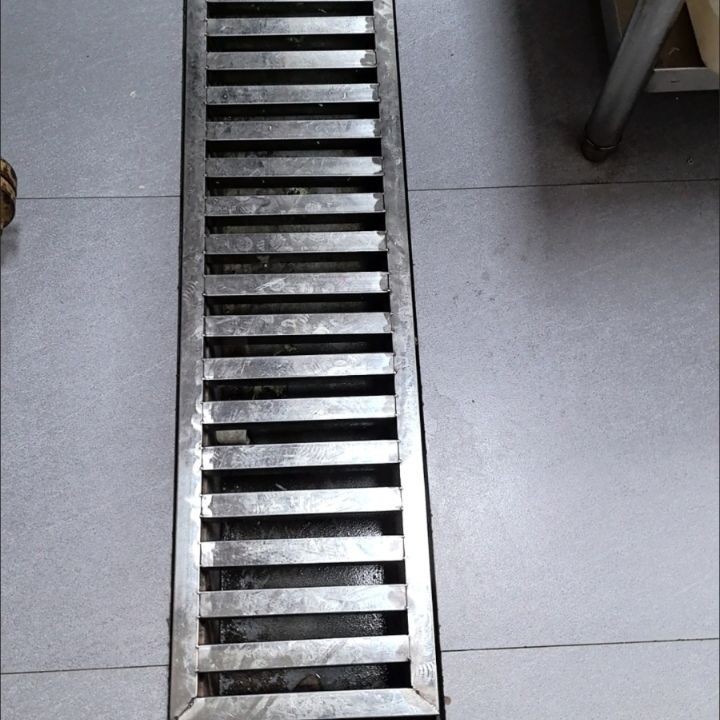 Stainless Steel Sewer Grate Sewage Grille 100cm Fountain Sink Penutup ...