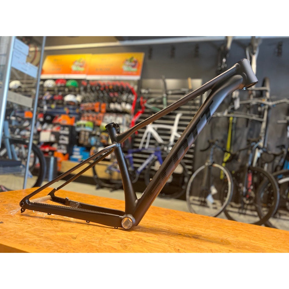 SCOTT SCALE 950 FRAMESET | Shopee Malaysia