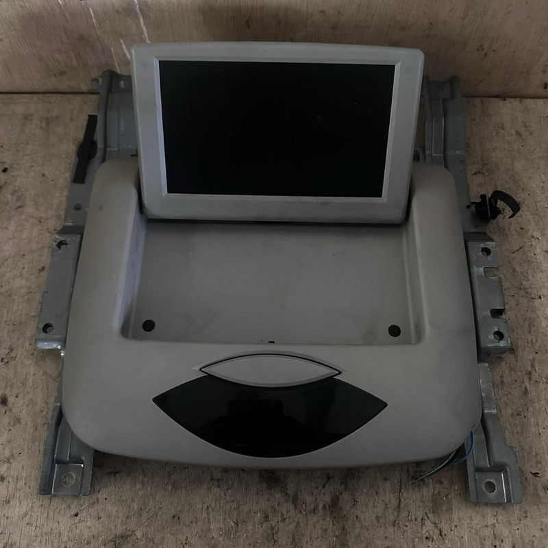 🇯🇵Mitsubishi Grandis NA4W Roof LCD TV IMPORTED FROM JAPAN USED | Shopee ...
