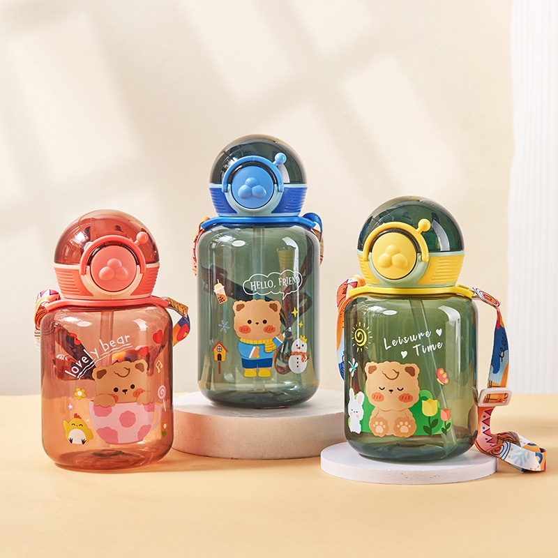 640ml/770ml Kids Water Bottle Cute Cartoon Drinking Bottle with Straw and Strap BPA Free Botol ...