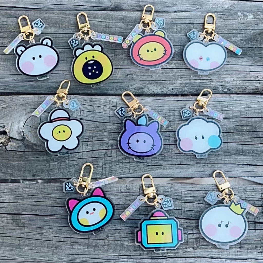 New Kpop Idol TREASURE Cute Cartoon Characters TRUZ Keychains Acrylic ...