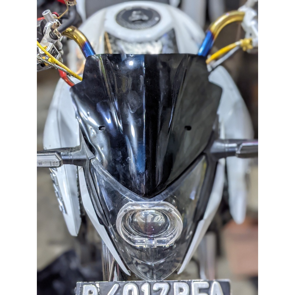 Honda CB150R Facelift CB-150R visor - windshield windshield of ...