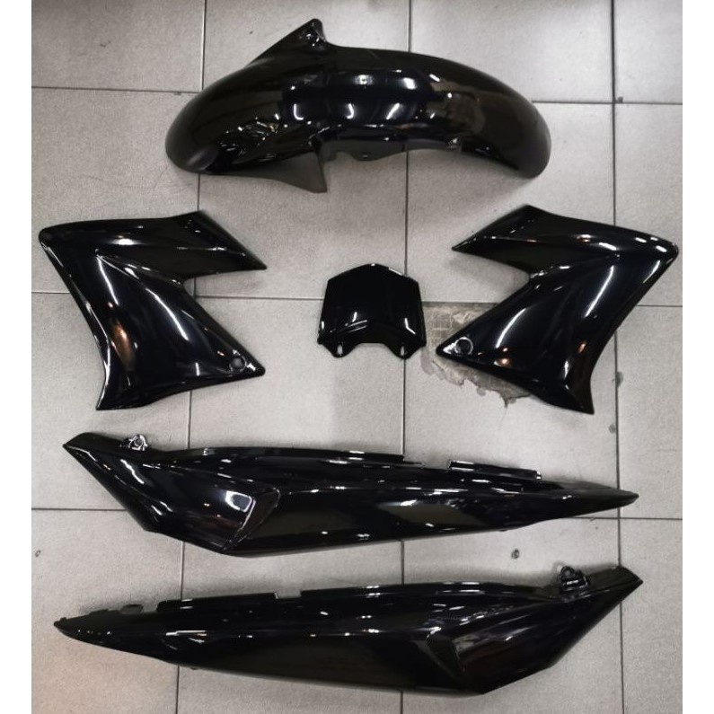 YAMAHA FZ150 V1 V2 BODY COVER SET COLOUR PARTS - DRMK RED / FULL BLACK ...