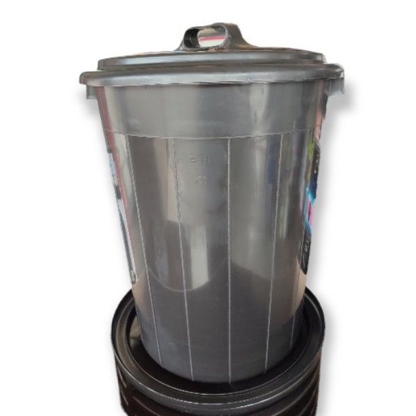 12 Gallon Tong Sampah Plastic Garbage Dustbin with cover | Shopee Malaysia