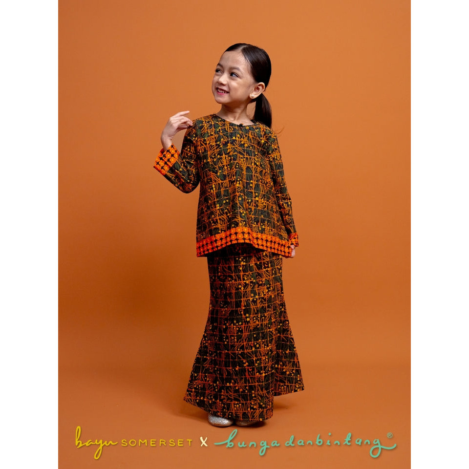 (Bayu Somerset X Bunga dan Bintang) KIDS Ayu Kurung in Black | Shopee Malaysia