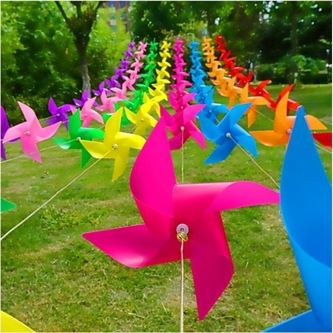 100 colorful plastic pinwheels 24 cm hanging rope with plastic-coated ...