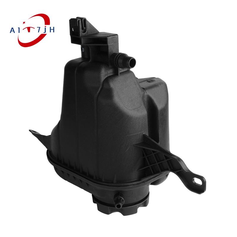 Water Tank Auxiliary Water Kettle Coolant Expansion Tank 17137601950 ...