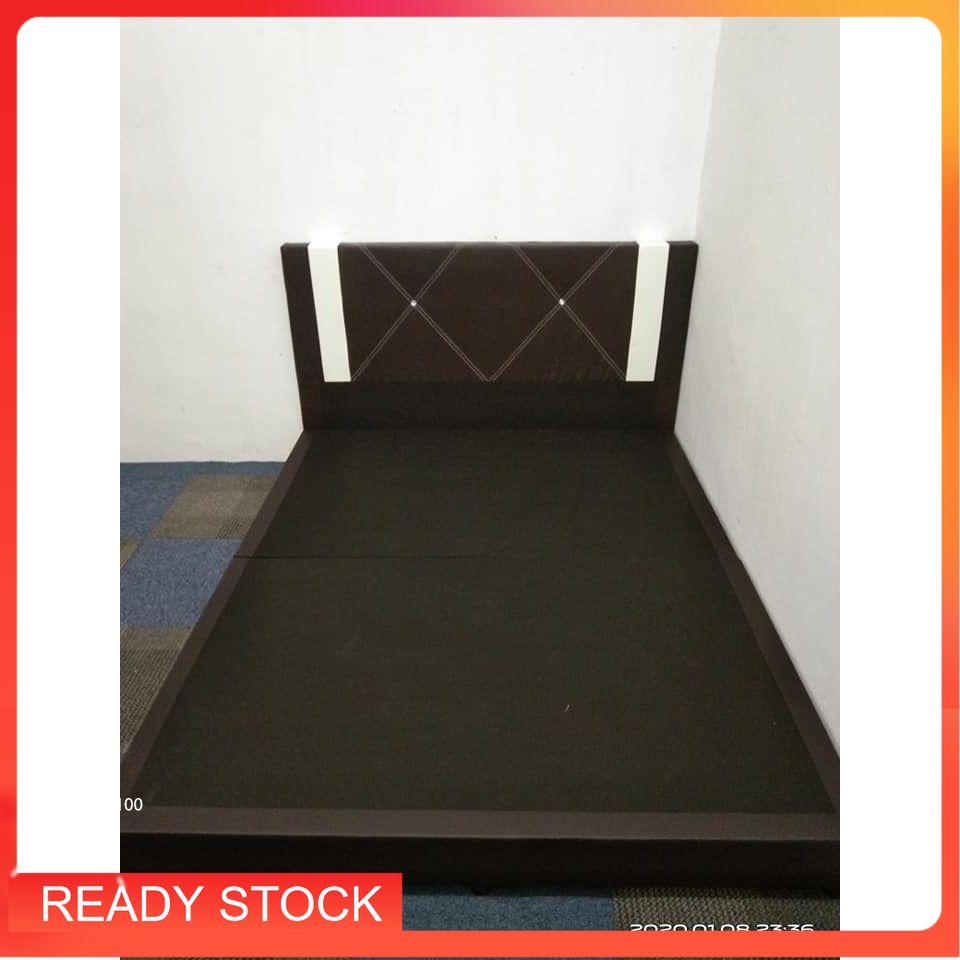 𝙏𝙀𝙍𝙈𝙐𝙍𝘼𝙃 Katil Single Super Single Queen King Katil PVC Kulit Hitam ...