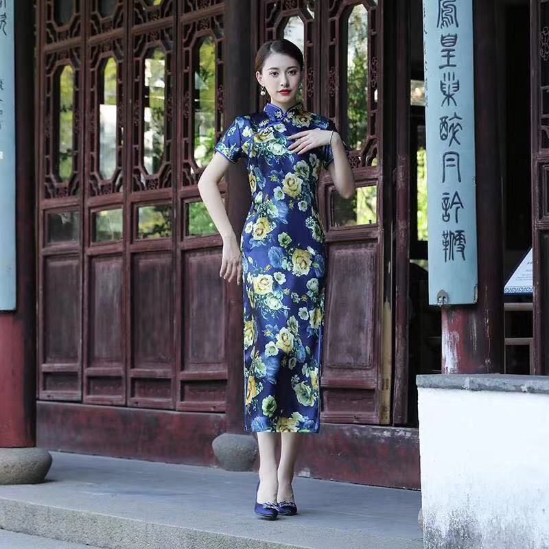 Cheongsam Women Retro Long Red Chinese Dragon&Phoenix NEW YEAR ...