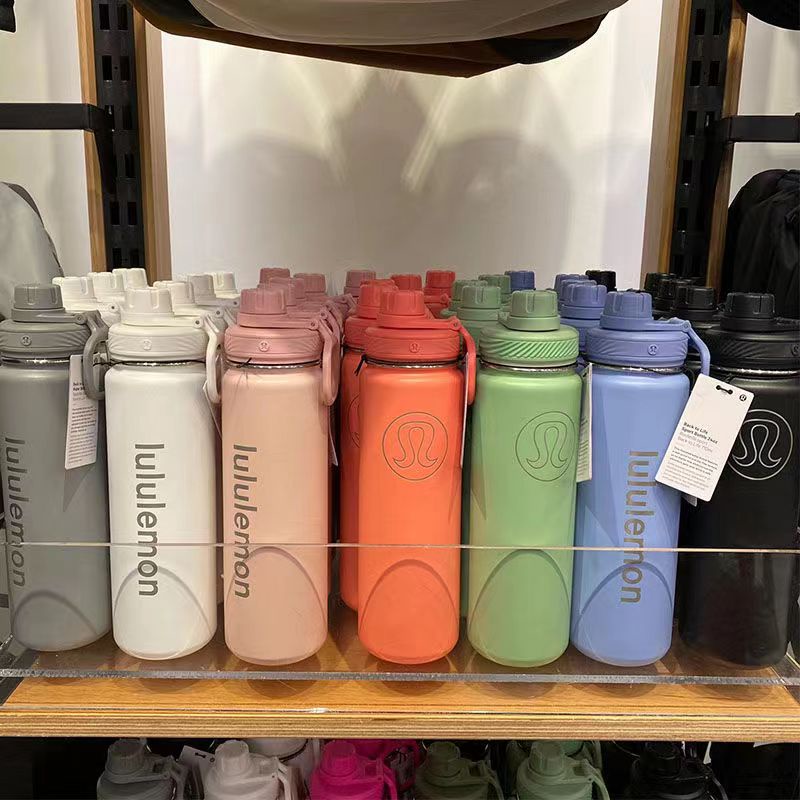 24oz lululemon bottle Vacuum stainless steel thermos Portable yoga ...