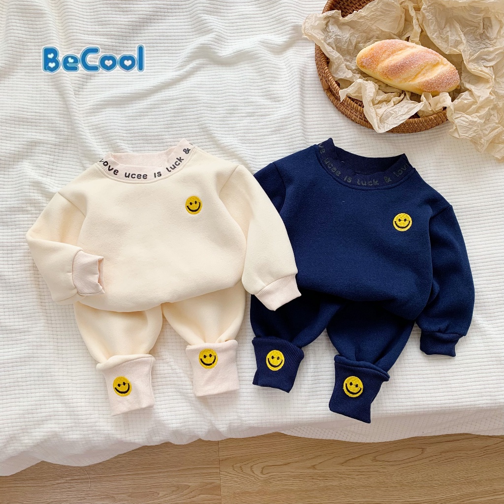 Genuine Smiley Face Embroidered Cotton Felt Set with Round Neck, Super ...