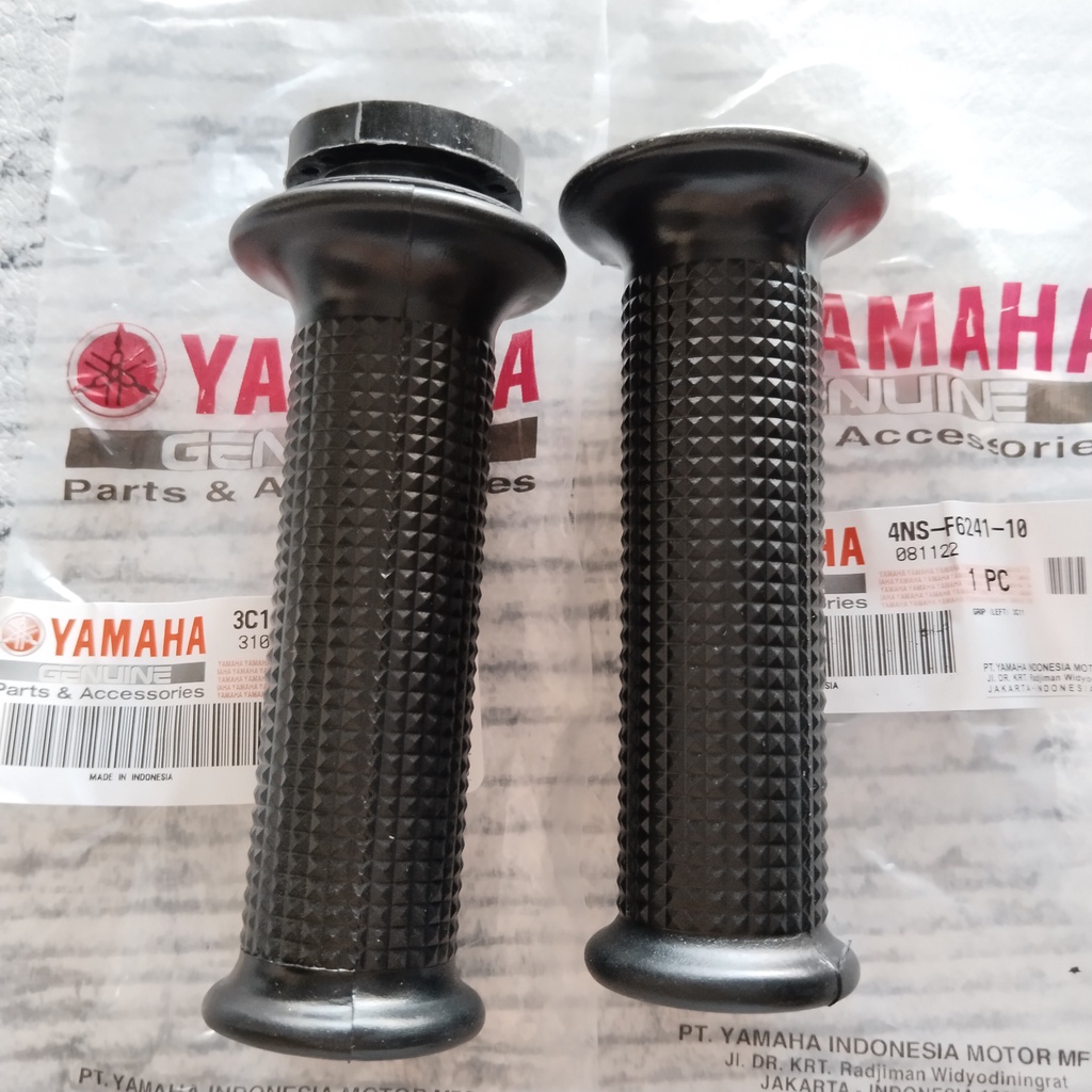 Vixion Hand Grip SET 4NS-F6241-10 3C1-F6240-00 Original Yamaha | Shopee ...