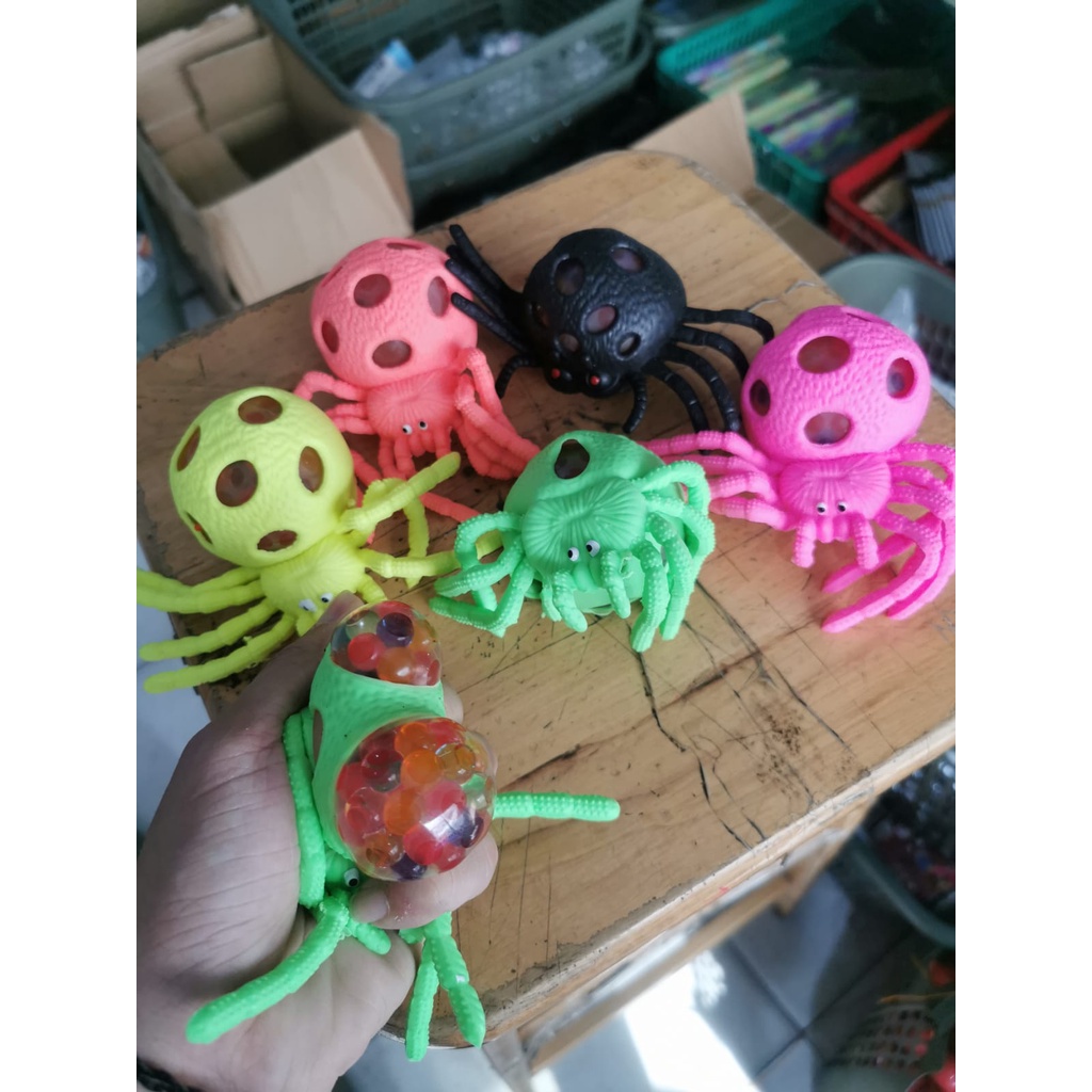 Spider CROCODILE Squeeze Spider Mesh Ball Anti-Stress Spider Toy ...