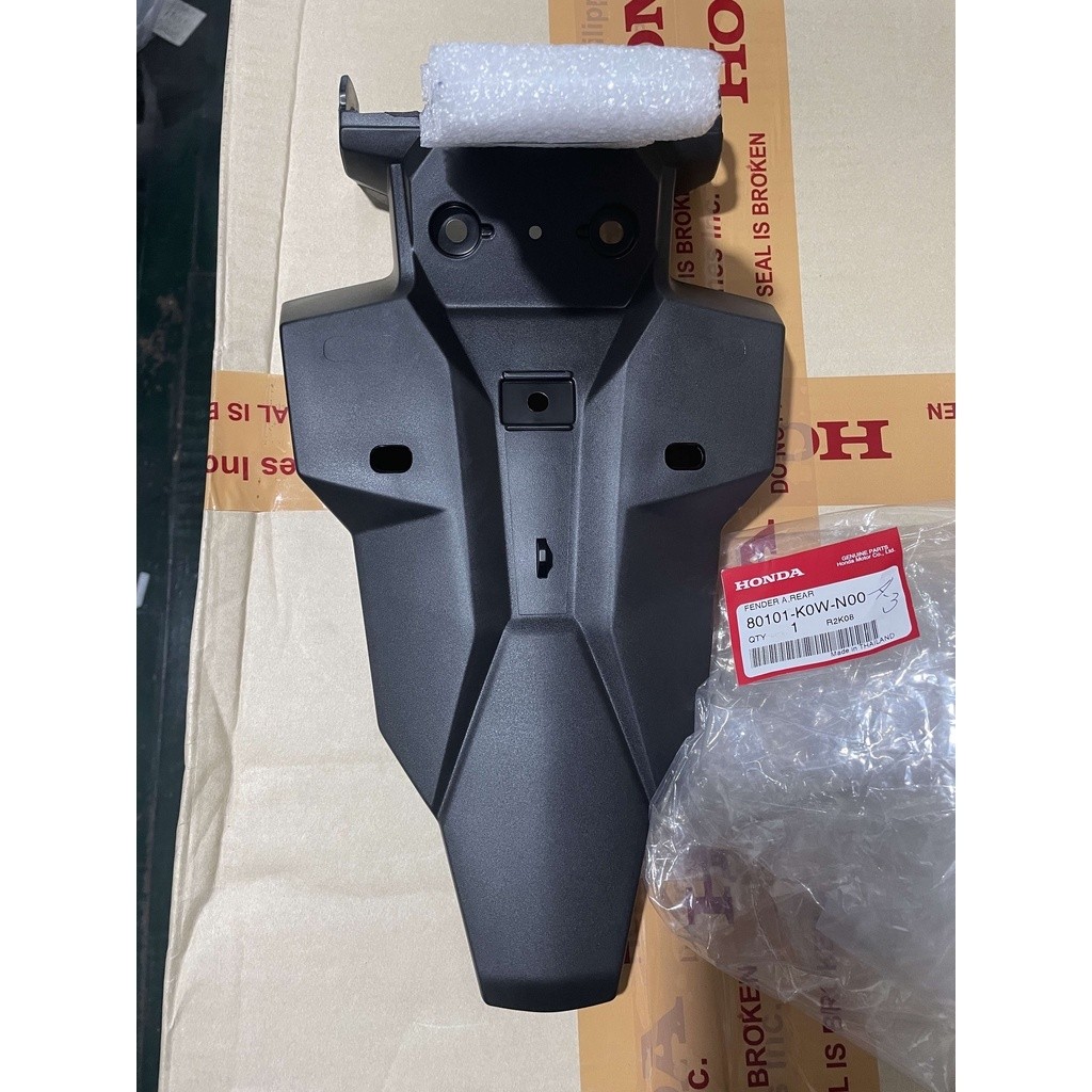 100% ORIGINAL HONDA ADV150 REAR FENDER 0 80101-K0W-N00 MUDGUARD MUD ...