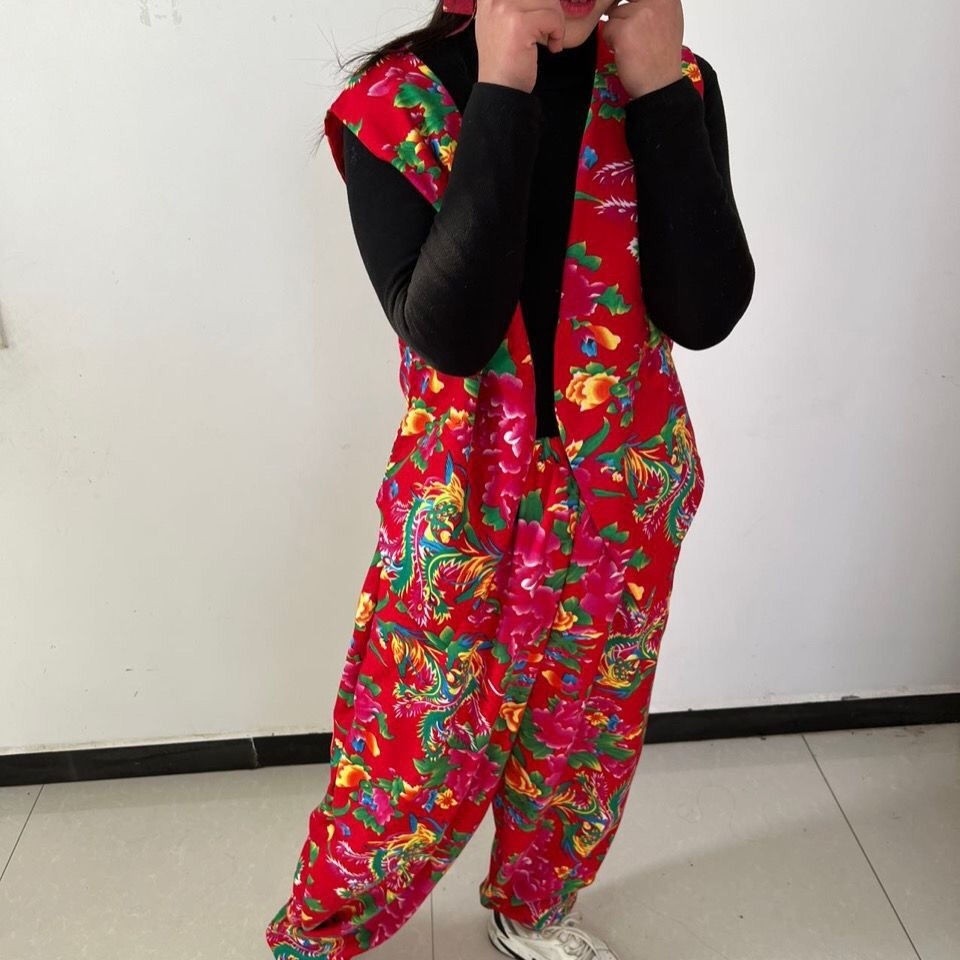 Northeast Big Flower Cloth Vest Bloomers Suit Screaming Two Grandma ...