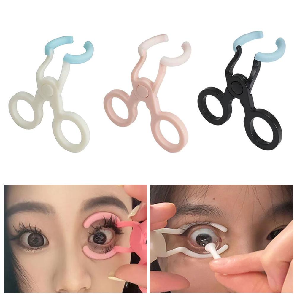 Contact Lens Assistive Device For Beginners Lifting The Eyelids To Open ...