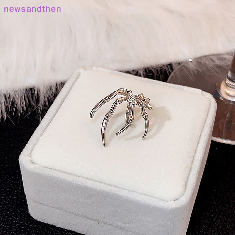newsandthen Gothic Punk Vintage Spider Ear Bone Clip Personality Hip ...