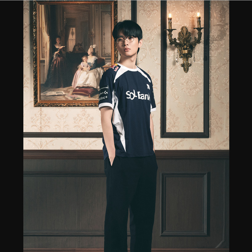 DRX Esports 2024 AUTHENTIC XS-5XL T-SHIRT. 2024 League of Legends Game DRX Club Team Jersey ...