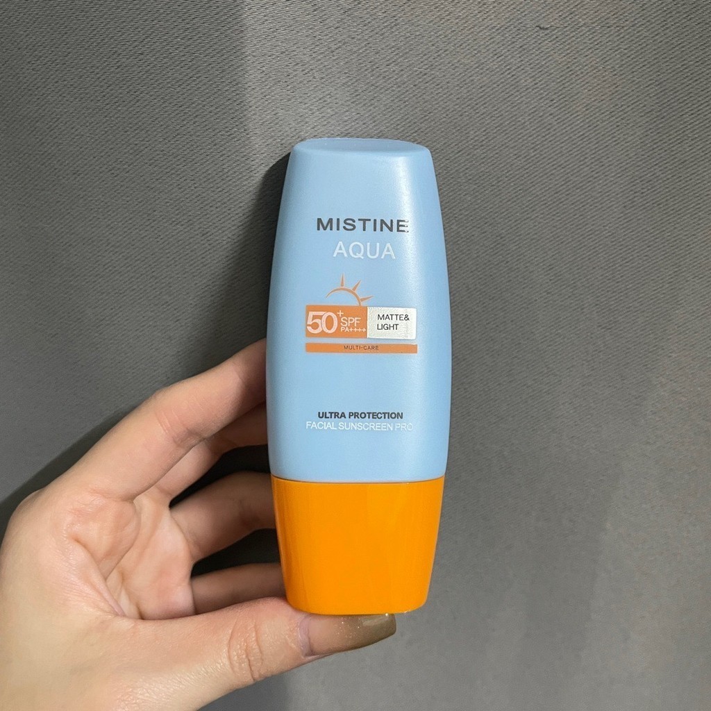 New Mistine. Oil-free Moisturizing Sunscreen SPF50+ 40ml | Shopee Malaysia