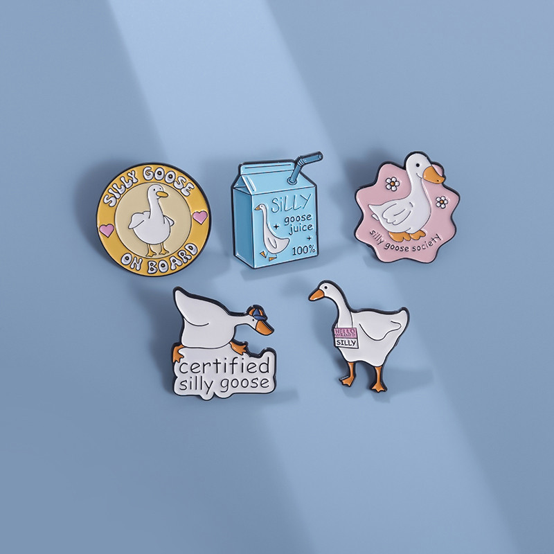 Cute Goose Enamel Pins Animal Brooches Funny Silly Goose Juice Pin ...