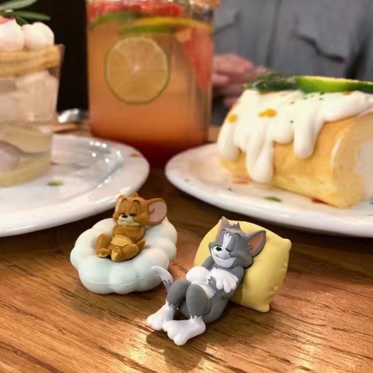 +Cat And Mouse Tom Jerry Car Decorations Car Interior Decorations Cute ...