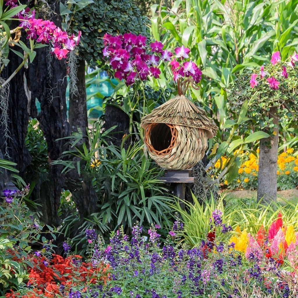 Hand-woven Natural Grass Rope Bird Hut Canary Chickadee Outdoor ...