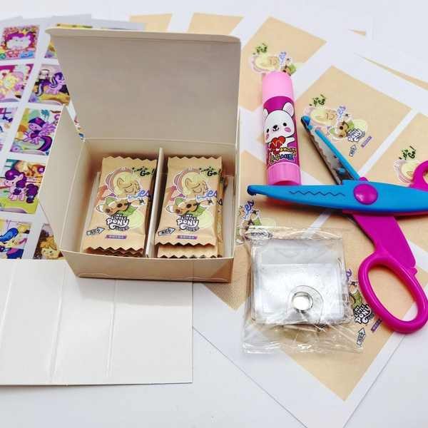 小马宝莉卡 Laser Pony Baoli Fun Shadow Card Periferal Gaya yang sama ...