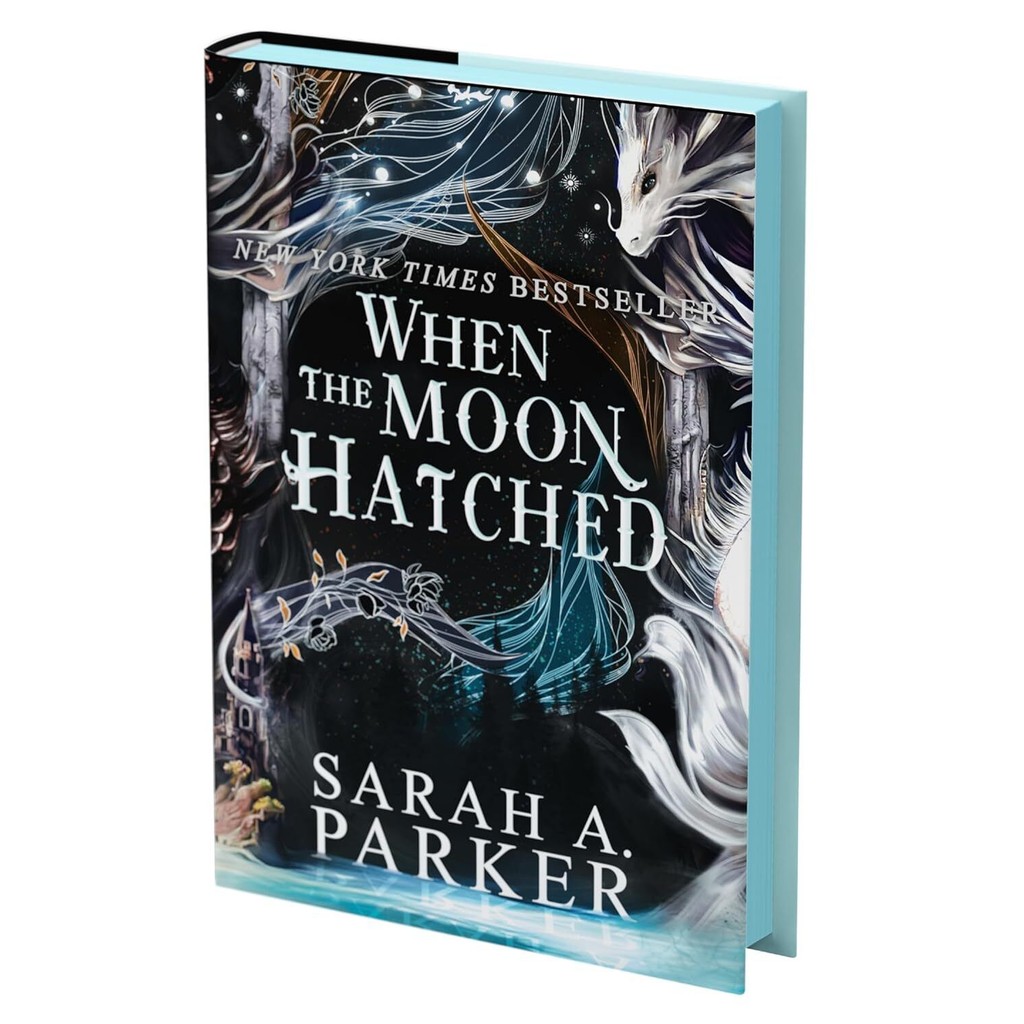 When the Moon Hatched: Deluxe Limited Edition (The Moonfall Series #1 ...