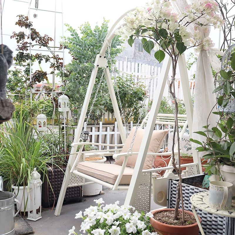 Outdoor Swing Courtyard Rocking Chair Hanging Chair Garden Villa Yard ...
