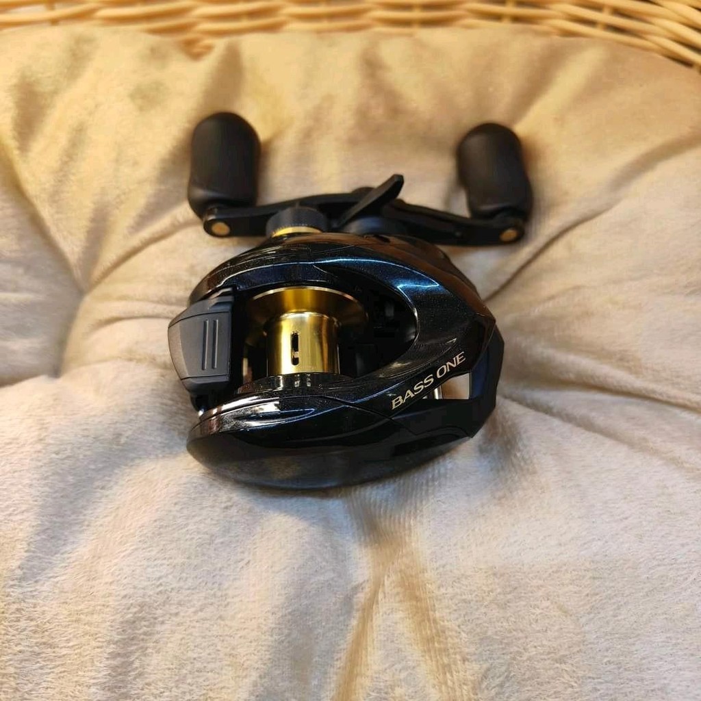 SHIMANO BASS ONE XT 151 BC REEL | Shopee Malaysia